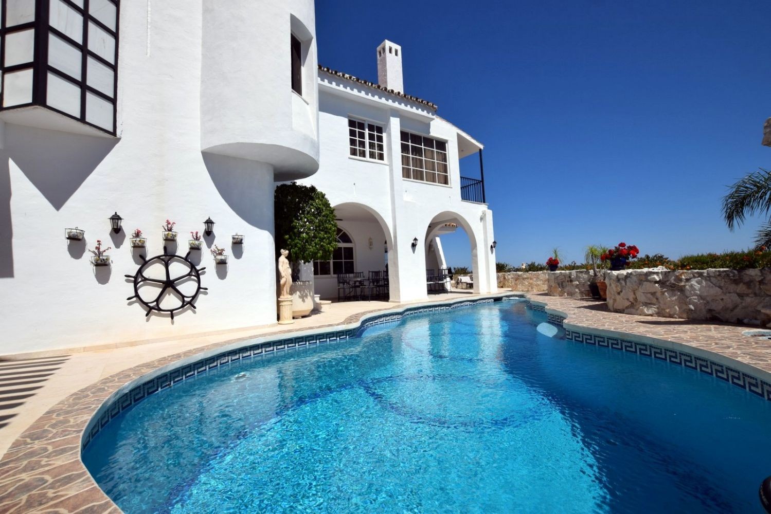 Villa in El Herrojo Alto with full panoramic views | Asset Folio